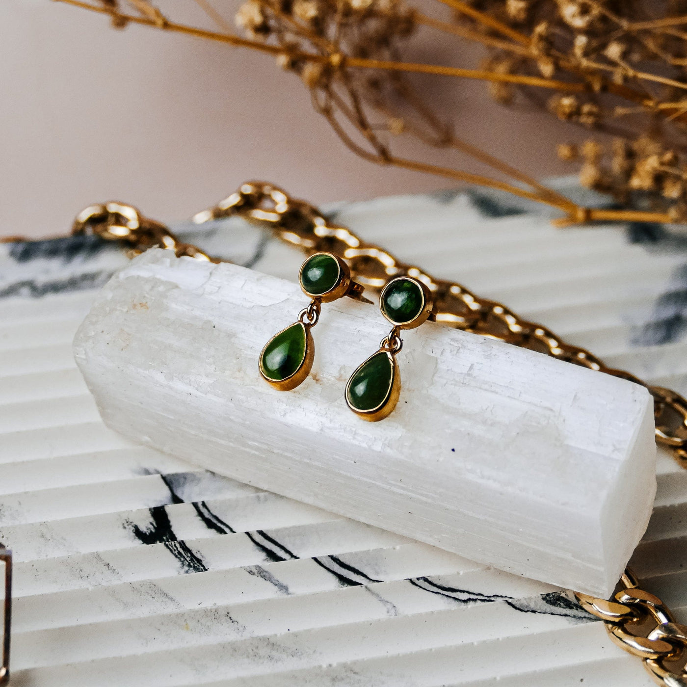 Nefrit Žad - Uhani Pozlačeni